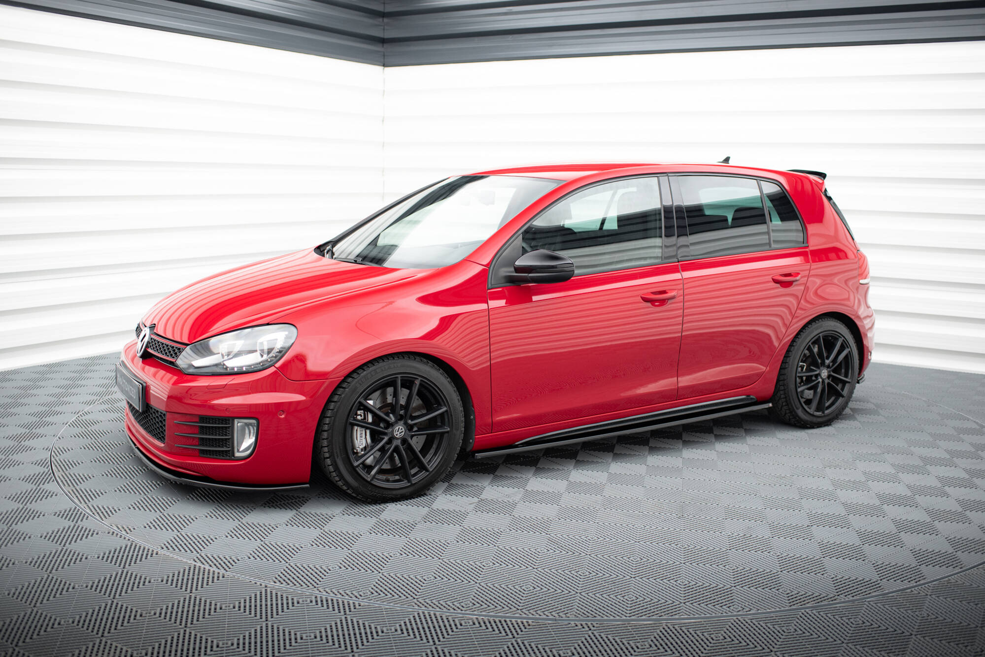 Dokładki Progów VW GOLF MK6 GTI/ GTD Gloss Black | Nasza Oferta ...