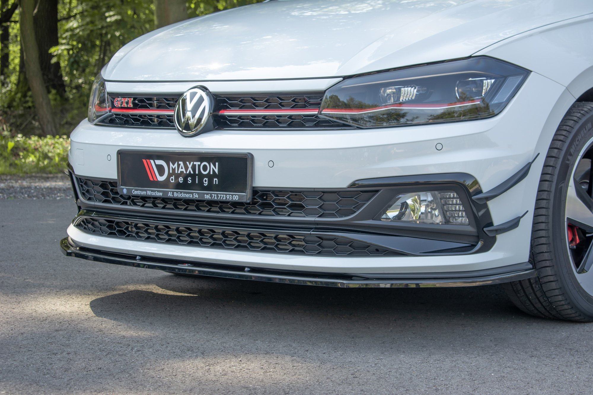 FRONT SPLITTER V.1 Volkswagen Polo GTI / R-line Mk6 Gloss Black | Nasza ...
