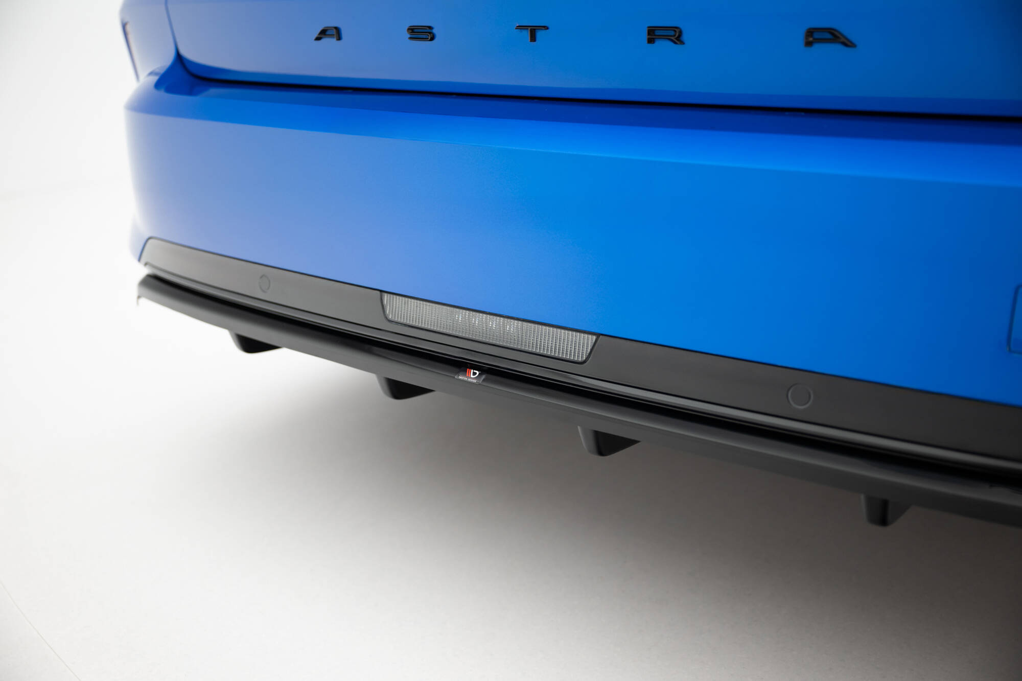 Zestaw Splitterów Opel Astra Sports Tourer L (MK5) | Nasza Oferta ...